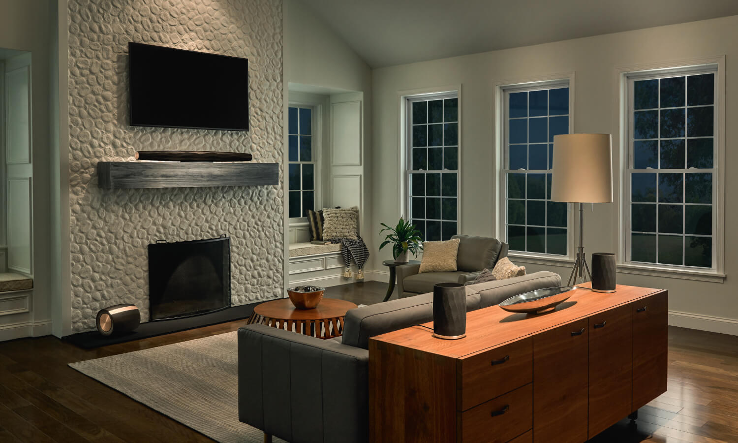 CCM382 - Flexible two-way in-ceiling speaker | Bowers & Wilkins - Global