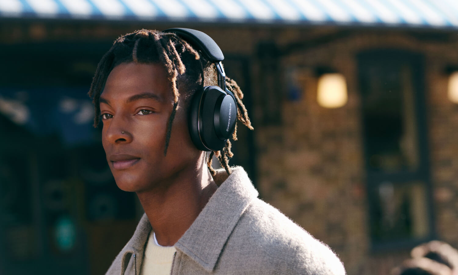 Pi8 - Reference in-ear True Wireless earbuds | Bowers & Wilkins - Great ...